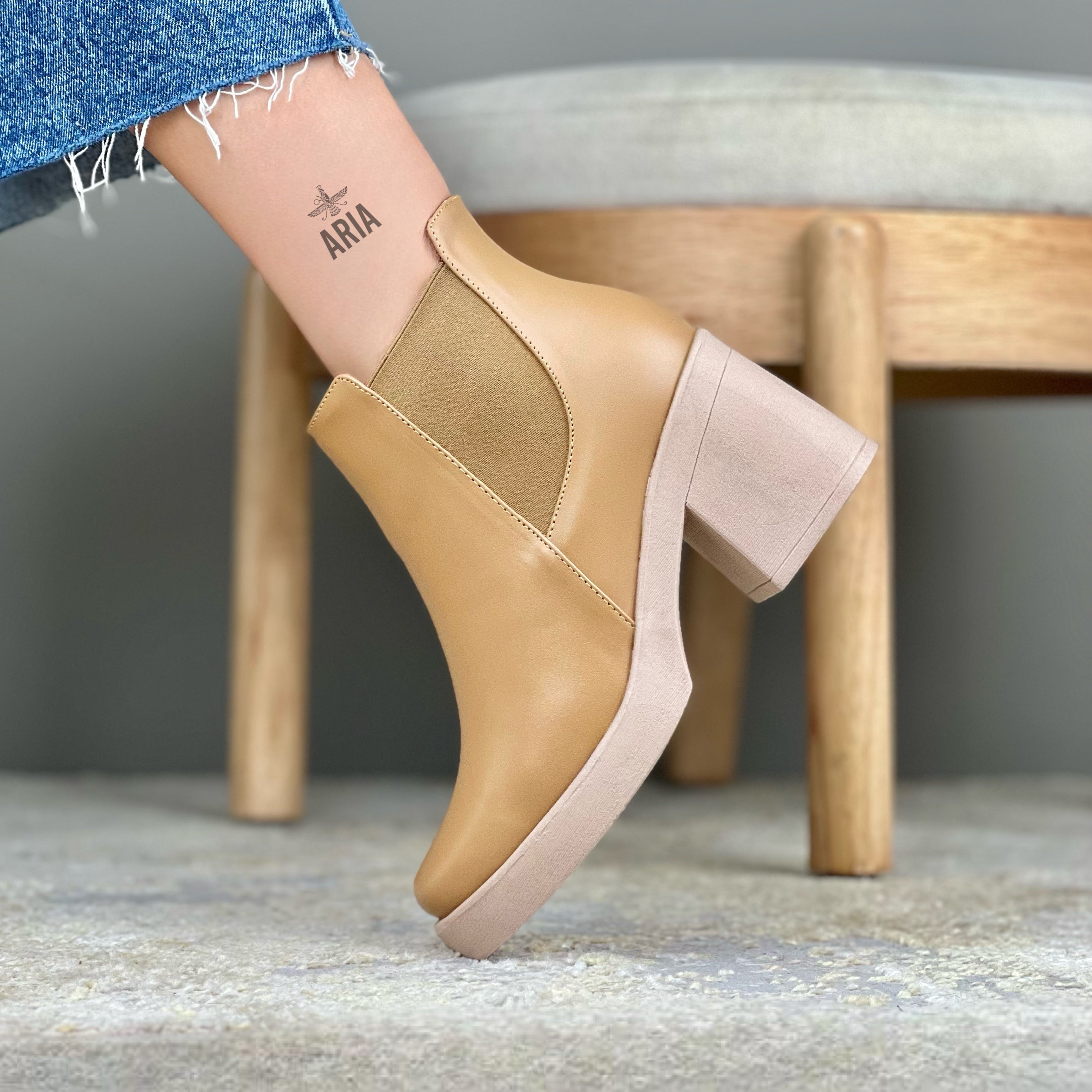 Botas, botas con taco, botines, combats, boots